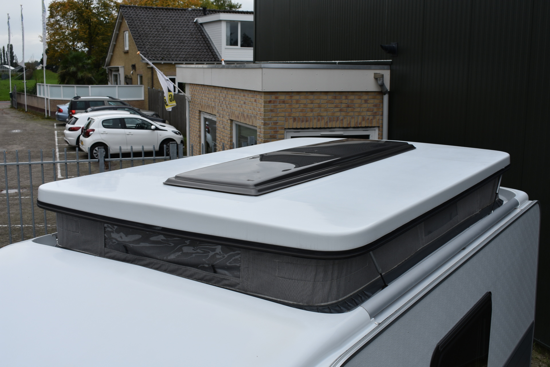 Panorama dak | Caravanmakelaaronline.nl